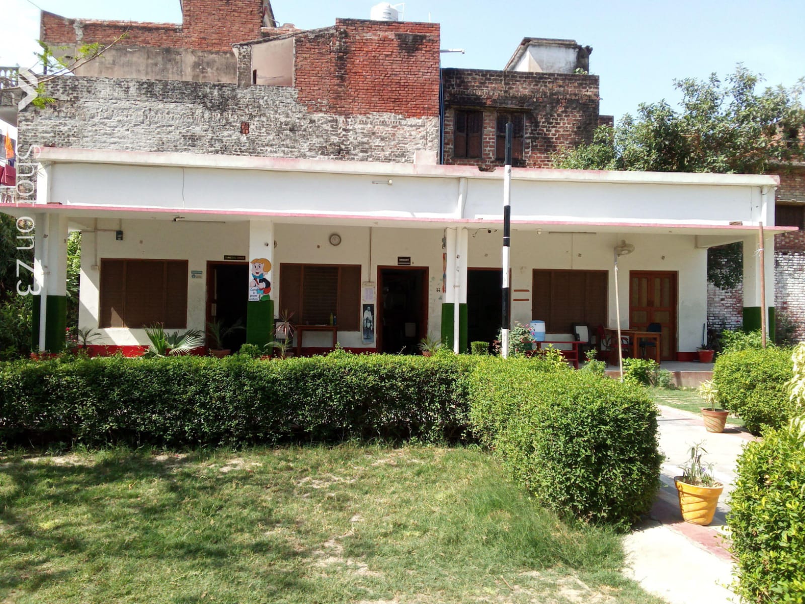 B.B. Play School, Bachpan Building, Main Road. Lalganj, Raebareli ...