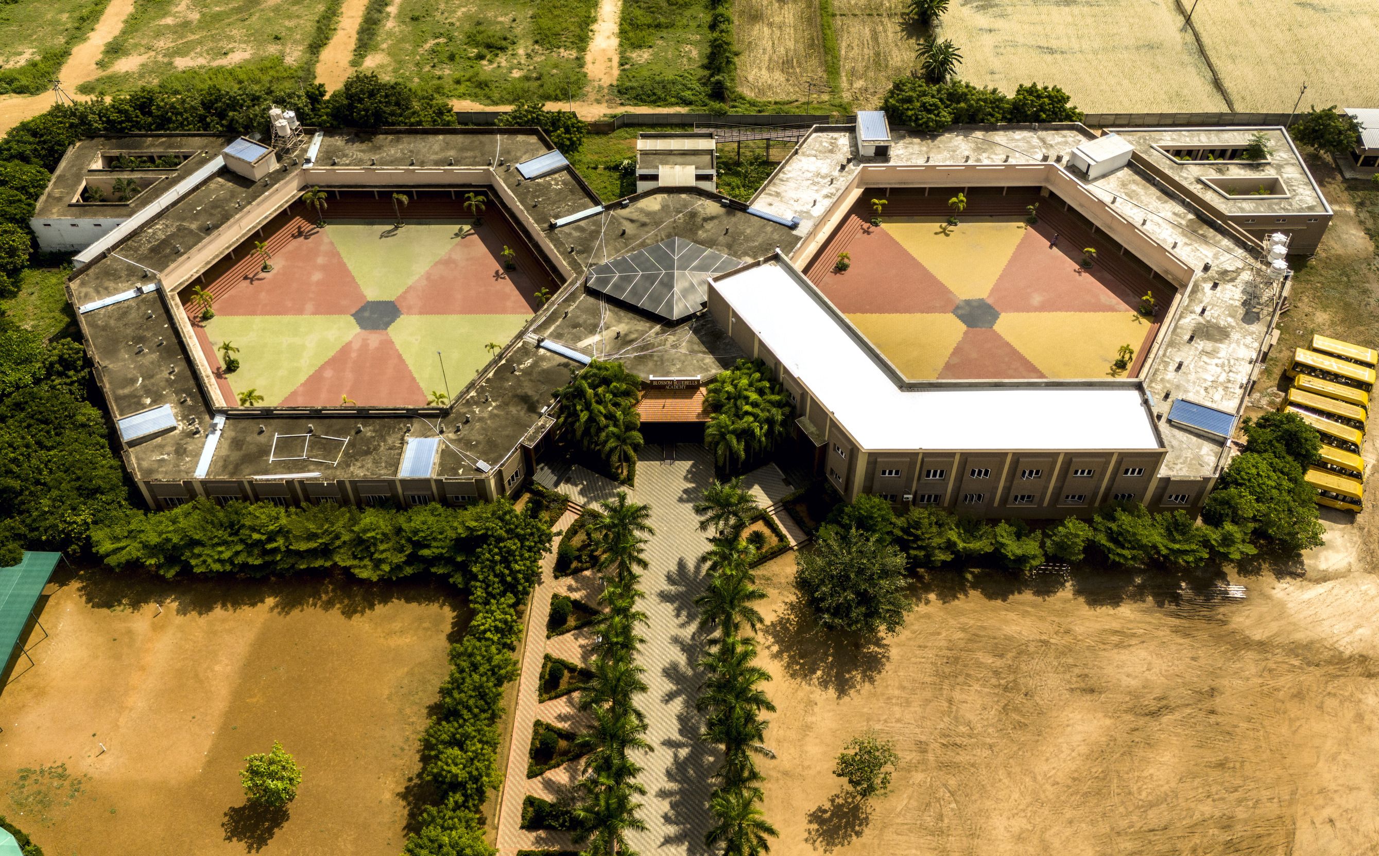 Blossom Blue Bells Academy, Thirukkanurpatti Campus : Thirukkanurpatti ...