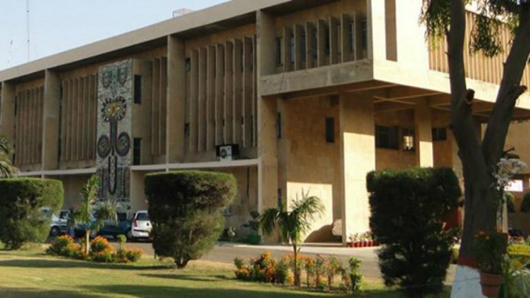 Campus School, CCS Haryana Agricultural University campus, Hisar, Hissar, Haryana | YAYSKOOL