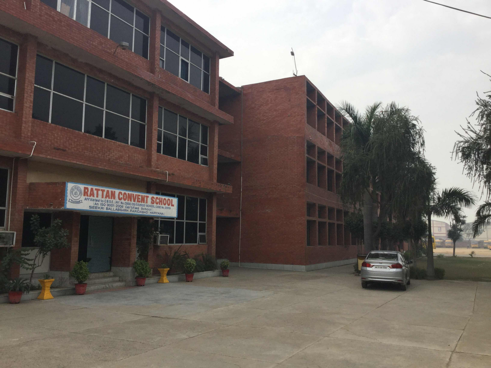 Rattan Convent School, Seekri, Ballabgarh, Faridabad, Haryana | YAYSKOOL