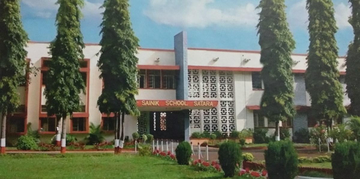 Sainik School, Post Box No. 20, Sadar Bazar, Satara, Maharashtra | YAYSKOOL